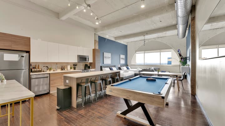 Convention Center Walk•reunion Tower View•pool+gym - Dallas, TX