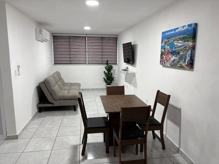 Departamento En Ubicación Privilegiada - Puerto Vallarta