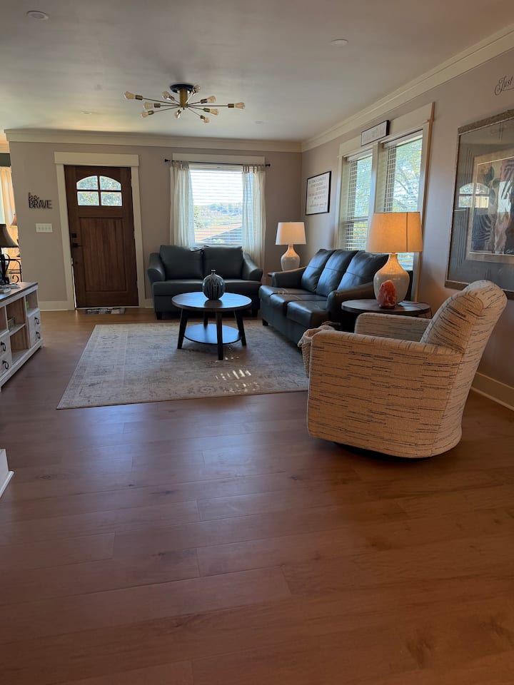 Evergreen Lake House - Guntersville, AL