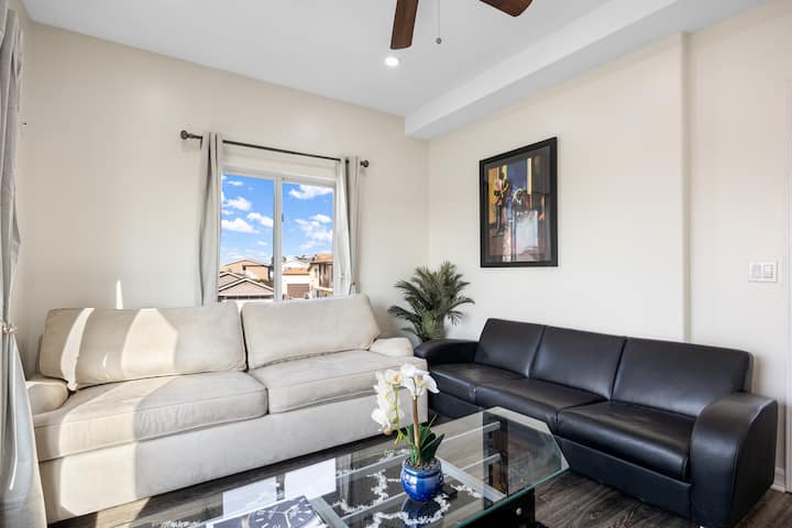 Oxnard Beach House - Port Hueneme, CA
