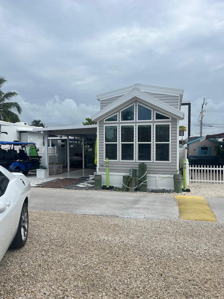 Marina View Cottage At Key Largo - Key Largo, FL