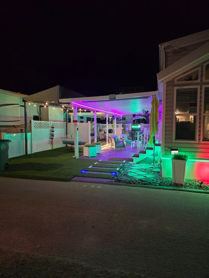 Marina View Cottage At Key Largo - Key Largo, FL