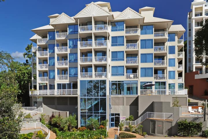 1 Bedroom Bayview Apt Stay 2+ & Save - Airlie Beach