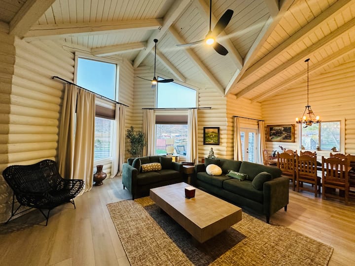 Zion Vineyard View - 리즈