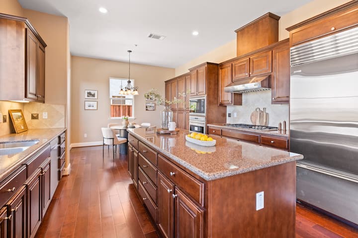 Hillcrest - Half Moon Bay, CA