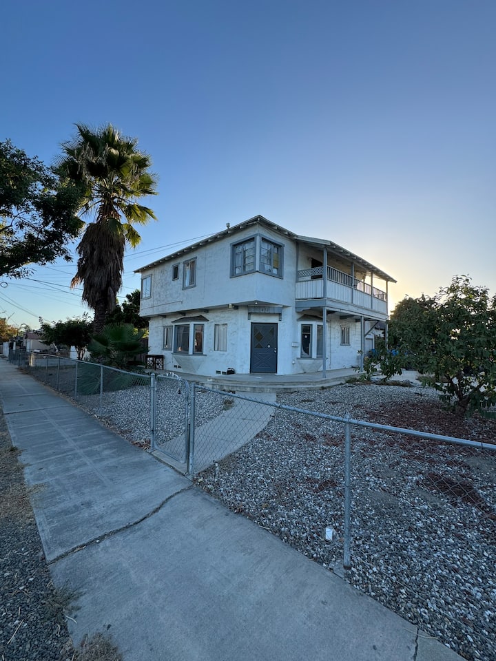 Stylish Unit + Patio | Central Colton Retreat - Loma Linda, CA