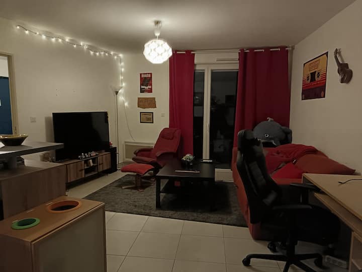 T2 Spacieux Et Calme à Deux Minutes Du Tram - Castelnau-le-Lez