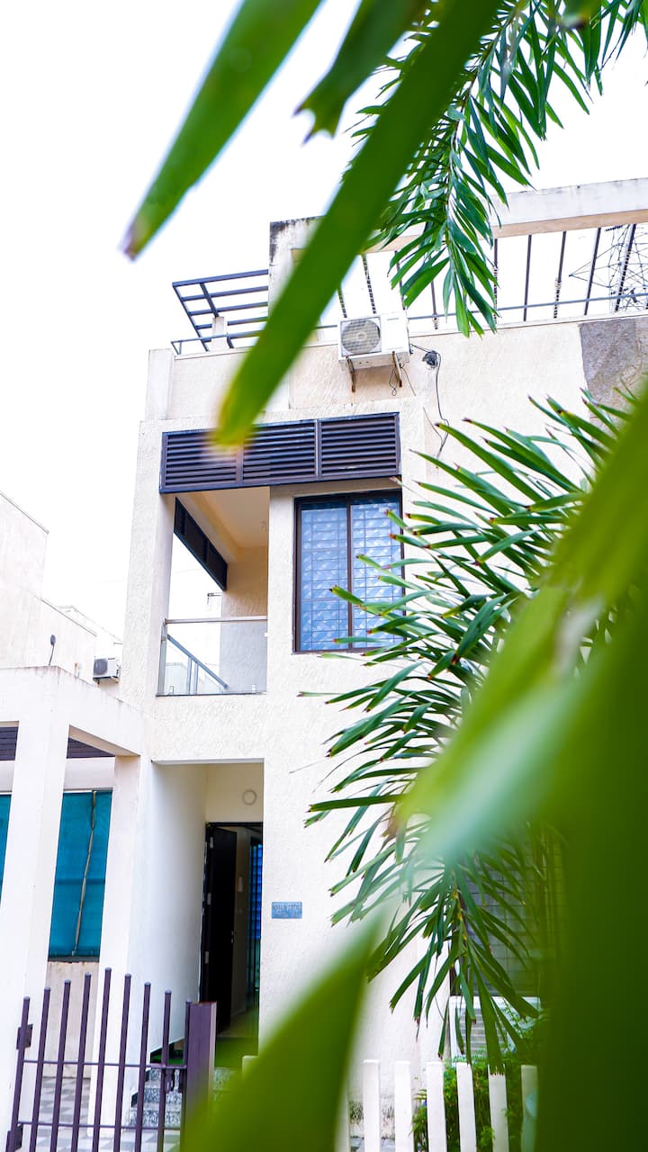 The Sea Garden - 첸나이