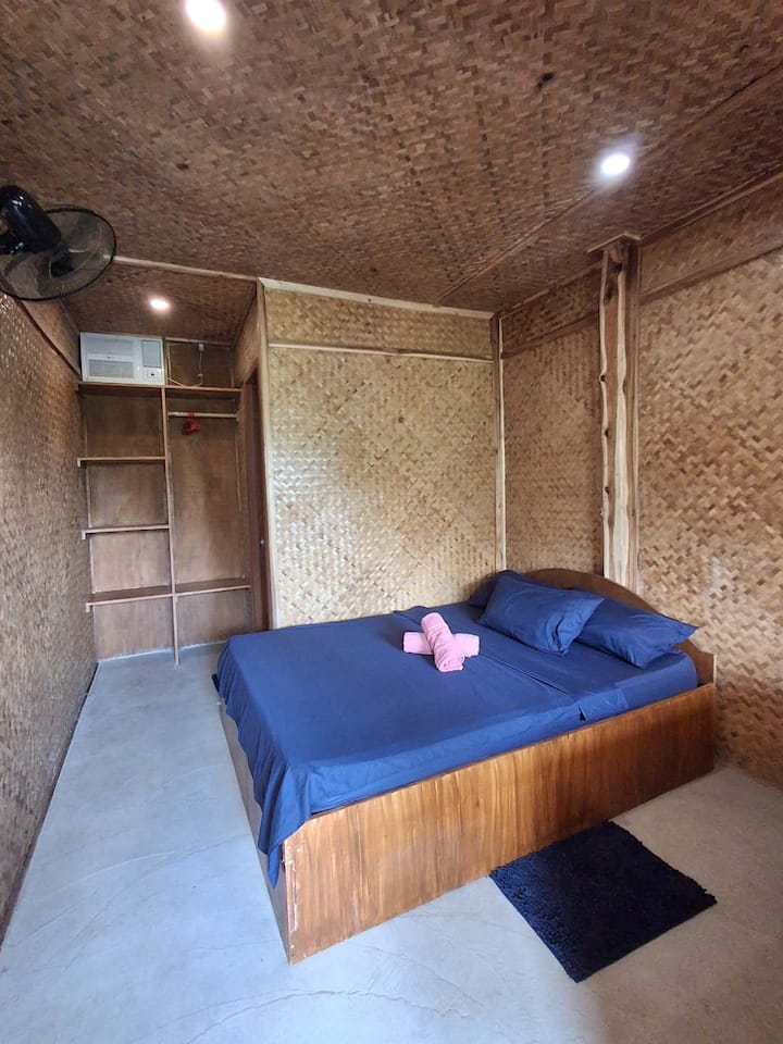 Gandya Residence
Room 2 - El Nido