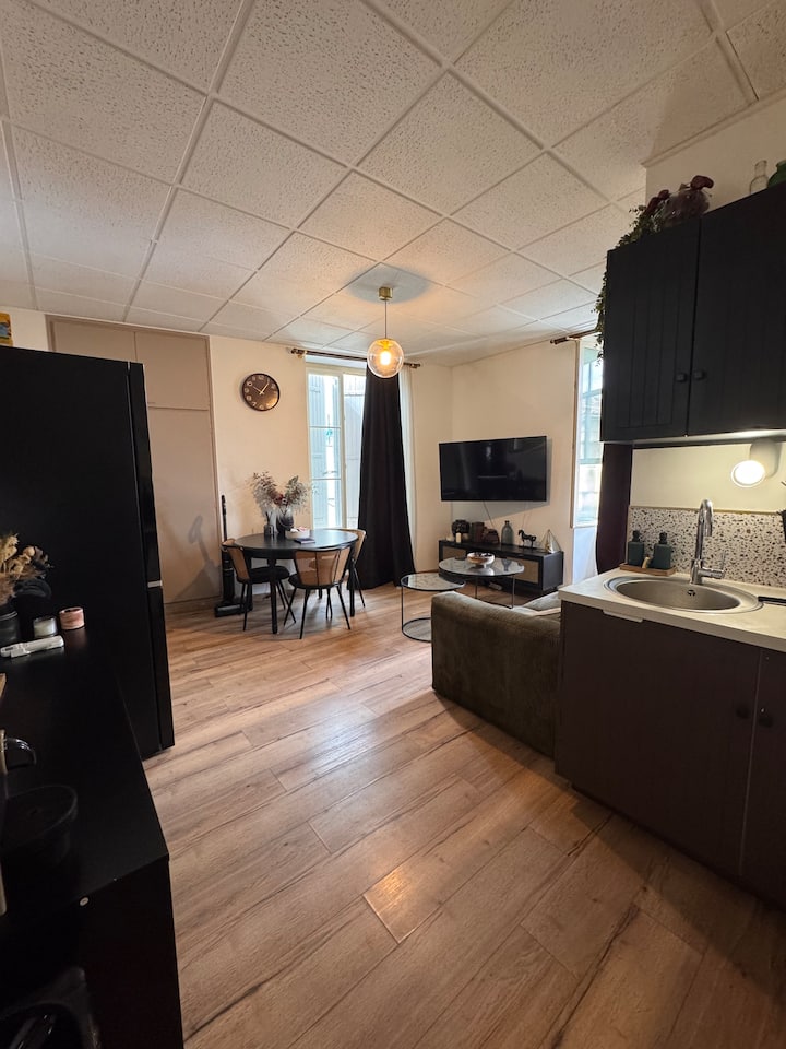 Appartement Pour Deux En Plein Cœur Du Gard. - Remoulins