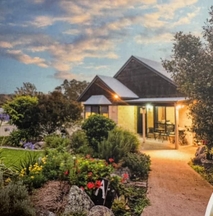 The Cottage Guesthouse - Noosa