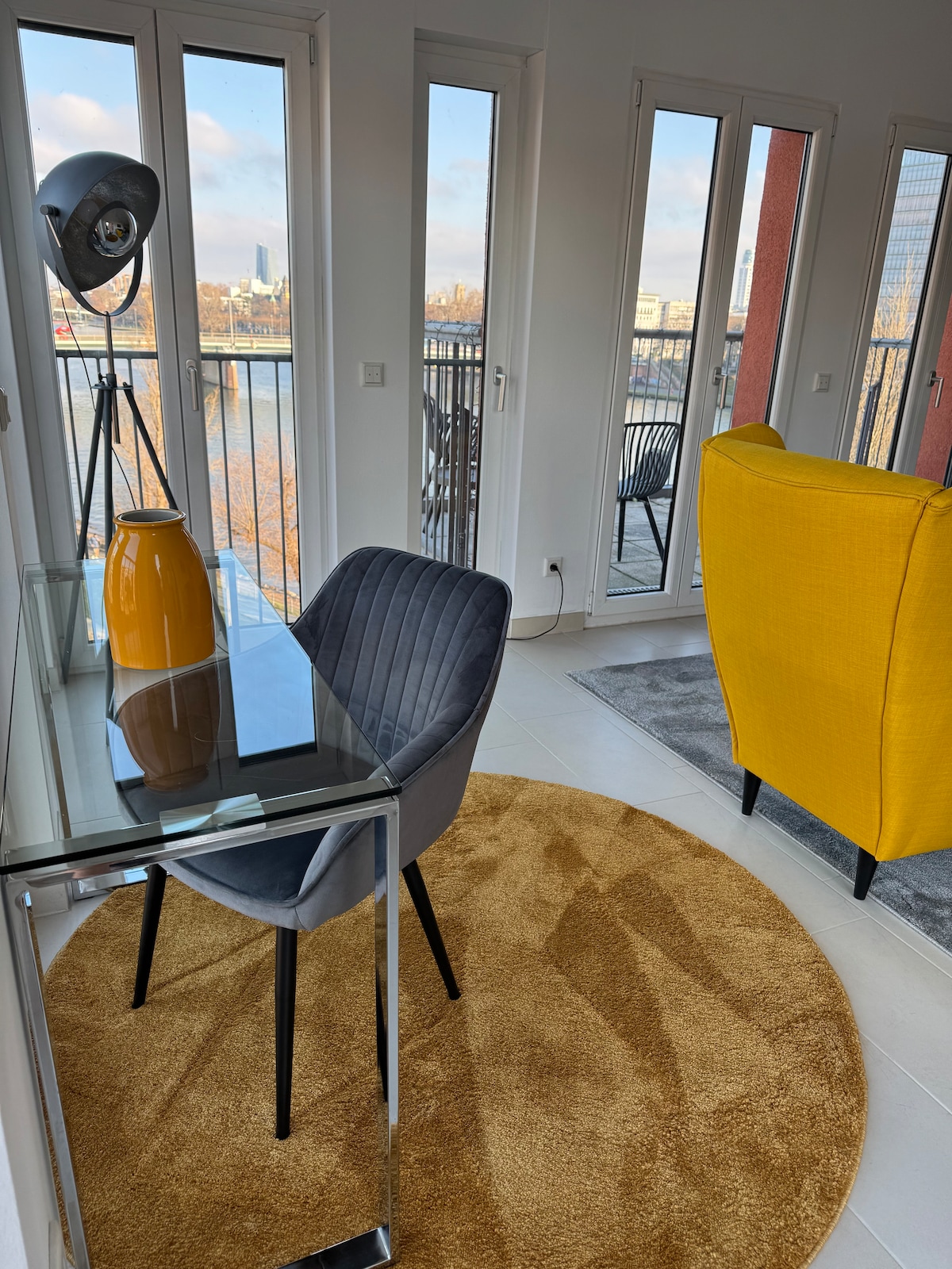 Wunderschöne Wohnung in Frankfurt mit Mainblick! - Wohnungen zur Miete ...