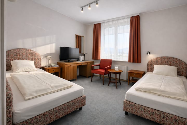 Zweibettzimmer - Klagenfurt am Wörthersee