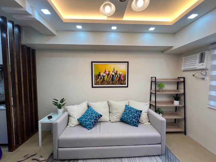 Cozy 1 Bedroom Condo In Atria Park Iloilo - Iloilo City