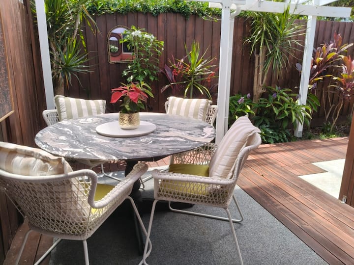Garden Retreat - Byron Bay