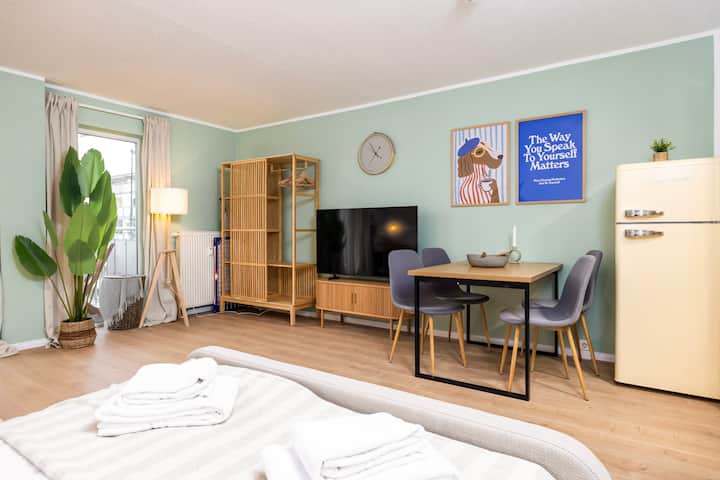 Staytime - Mira Suite I Top Lage I Balkon - Dresden