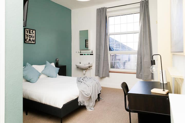 Unique Double Bedroom In Charleville Mall - Dublin