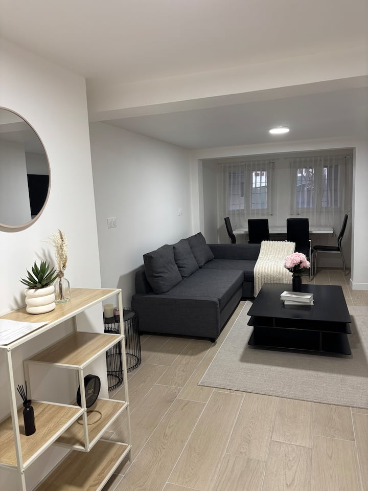 Charmant Rez-de-jardin Proche De Orly Et Paris - Essonne