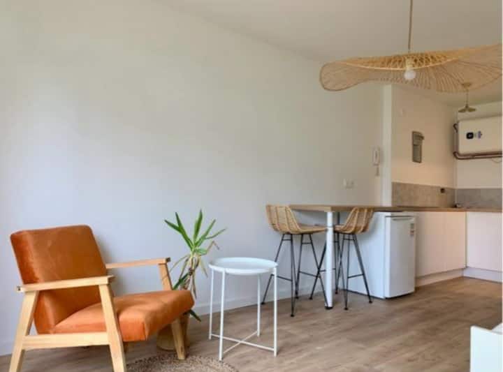 L’échappée Angevine - Calme Et Parking Privé - Angers