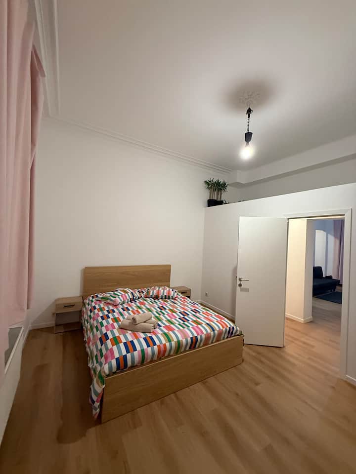 Appartement 1 Ch + Canapé-lit Près De L’aéroport. - Brüssel