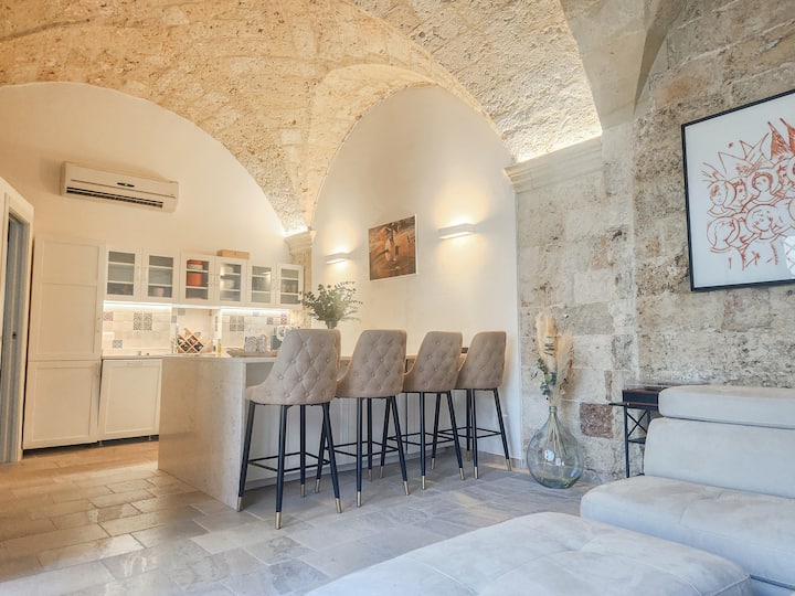 Historic Dimora Galatina Star Vaults & Lit Rooftop - Galatina