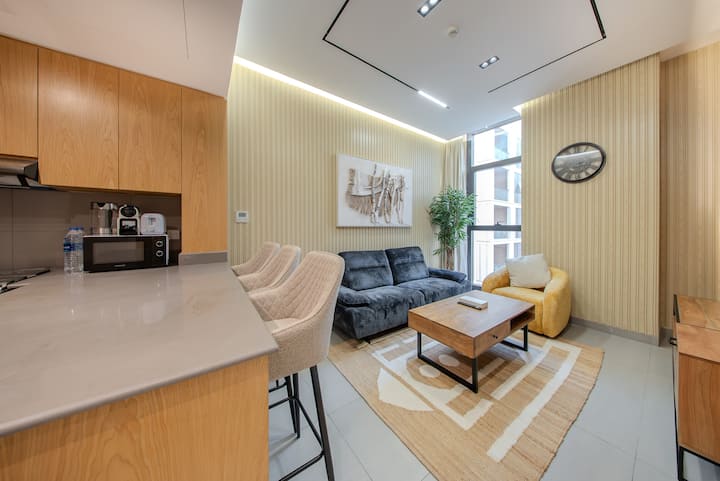 1br With Living / Poolview Apt / Alef Al Mamsha - Sharjah