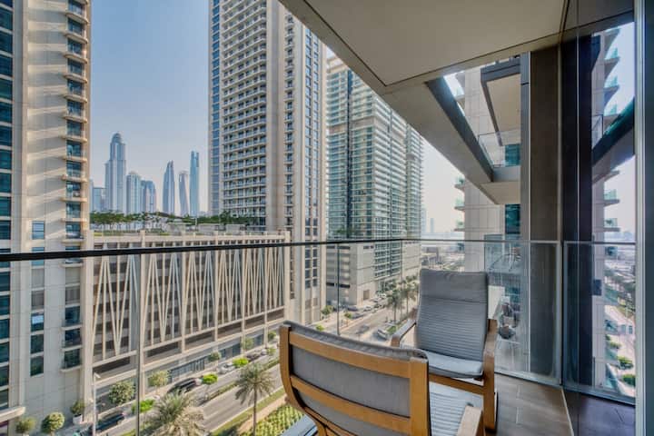 Luxury Stay 1br Beachfront Escape - Dubai