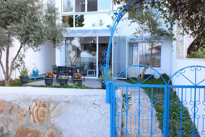 Karya Residence Is 50 Meters From The Beach - Turgutreis