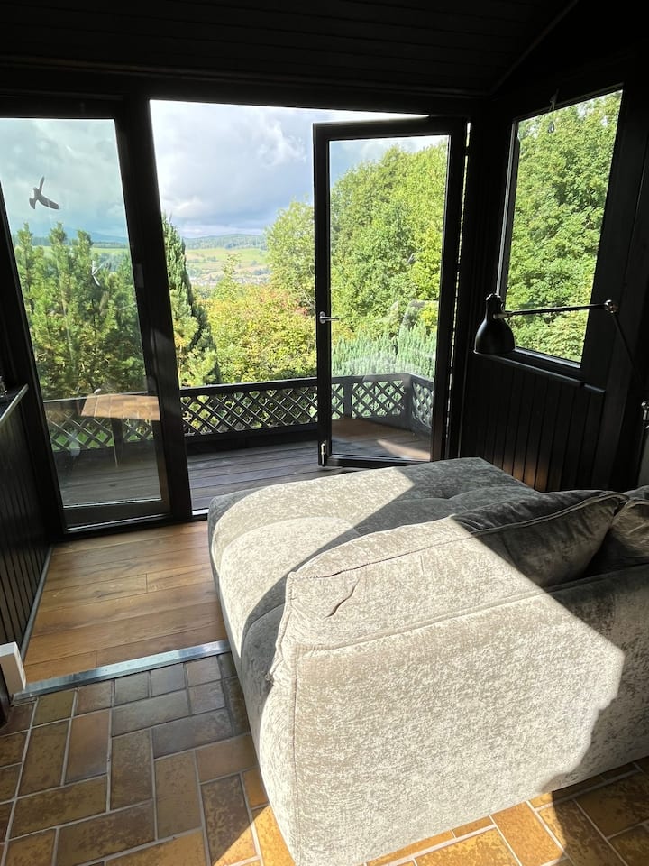 Zwei Ferienhäuser Mit Eigener Zufahrtstraße - Hilders