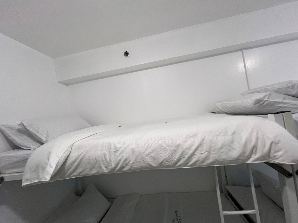 Welcome to Good Luck House! BZ24 - Flats for Rent in Pasay City, Metro ...