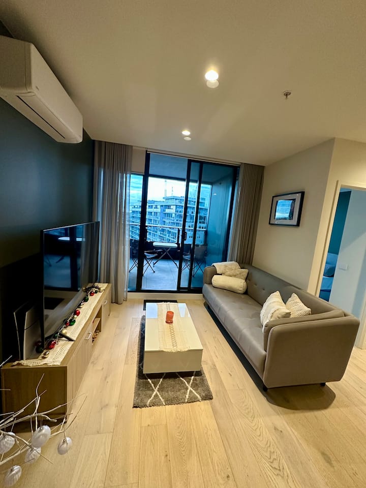 Beautiful Footscray Stay With Private Balcony - Brooklyn