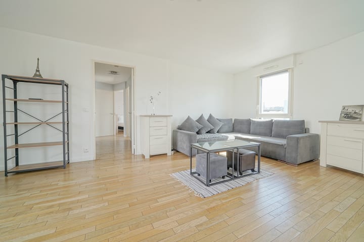 7 Voyageurs - T4 90 M² - Proche Paris - Saint-Denis, France