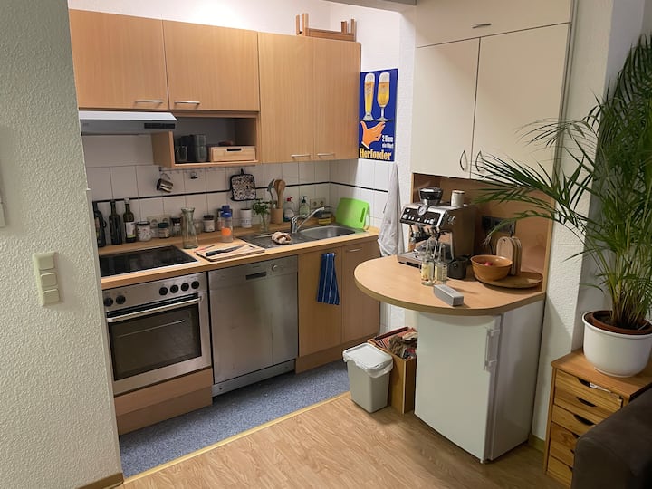 2-zimmerwohnung Stadtnah Zwischenmiete Januar - Leer