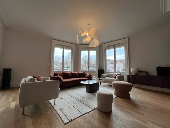 Grand Appartement Avec Garage, 5min Gares & Centre - Villeneuve-d'Ascq