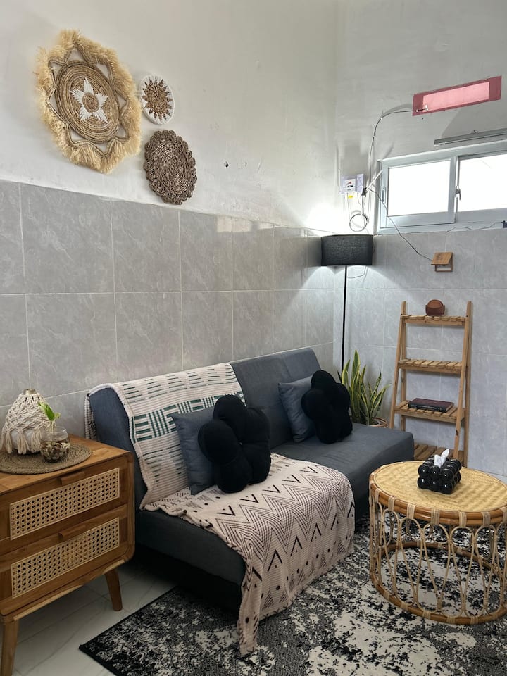 Aesthetic 2br Home In Denpasar 10 Min To Kutabeach - Bali