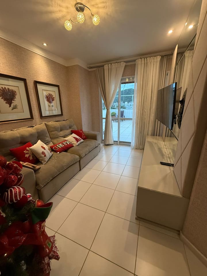 Cobertura Com 3 Suites Em Area Das Gaivotas - Florianópolis