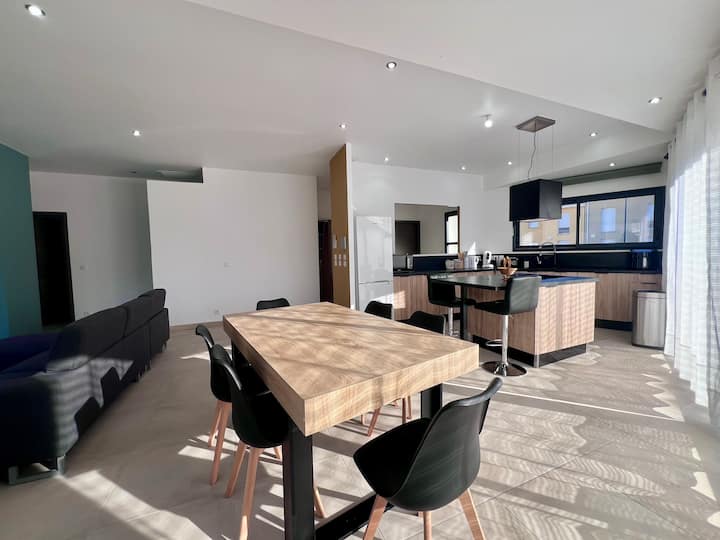 Superbe Maison De Plain Pied à Saint Esteve - Perpignan