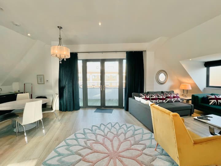 Penthouse In Hendon - Central London