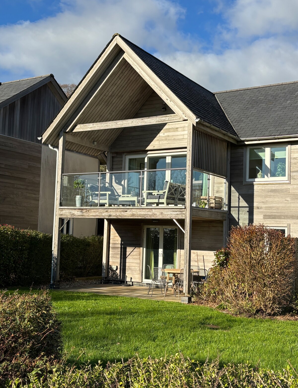 Eco-house with fabulous views and swimming pool - Houses for Rent in ...