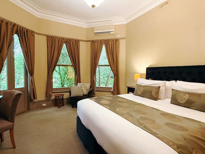 Glen Erin At Lancefield 6 Bedrooms - 랜스필드