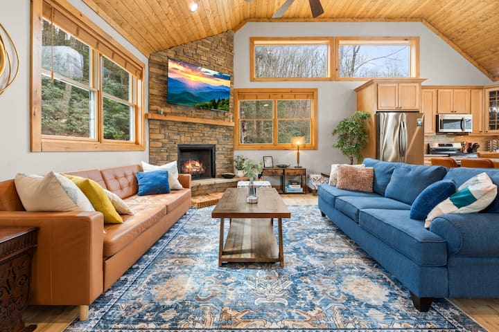 New Premier Fam. Retreat*hottub*gameroom*ski*boone - Boone, NC