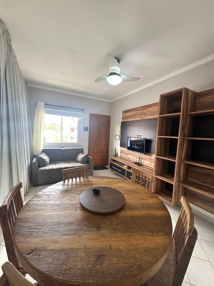 Apto C/ Ar-condicionado, Wi-fi Rápido E Garagem - Ubatuba