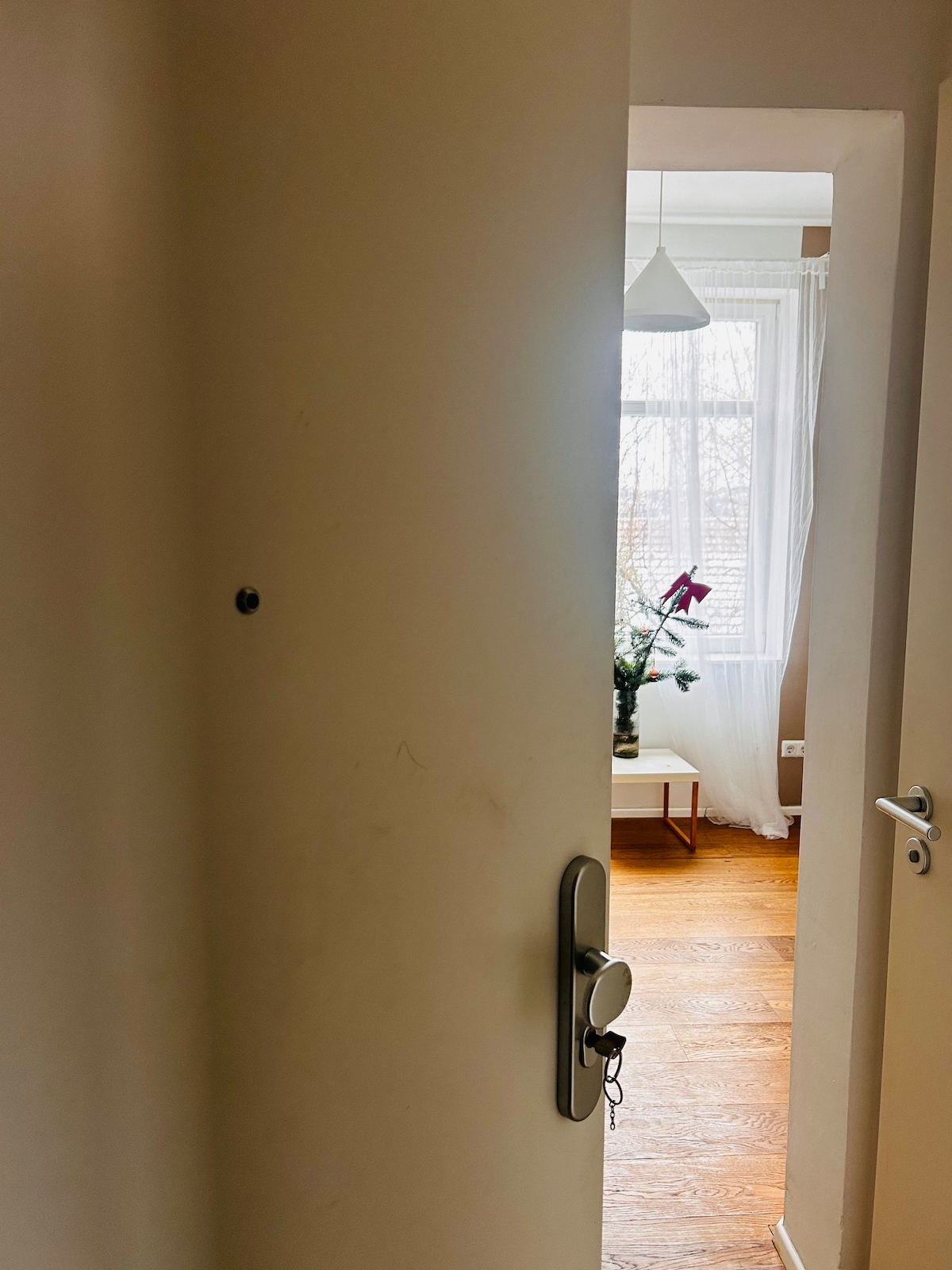 Mini-Appartment in bester Lage - Flats for Rent in Stuttgart, Baden ...