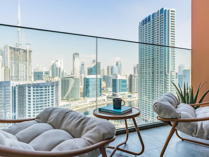 Modern Peninsula One Studio-burj & Canal Views - Dubai