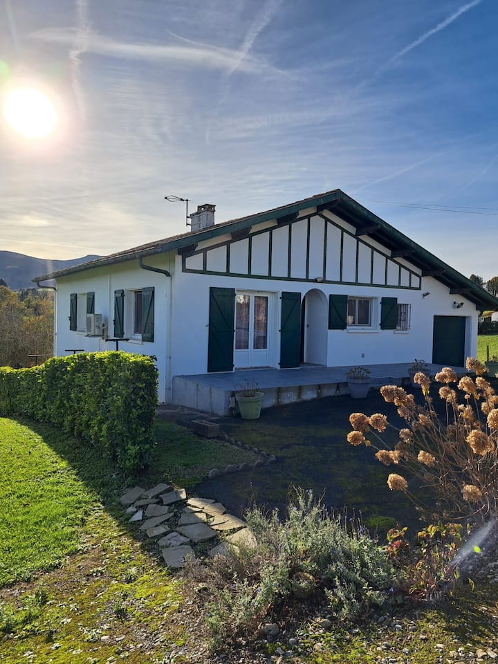 Maison Style Basque. - Hasparren
