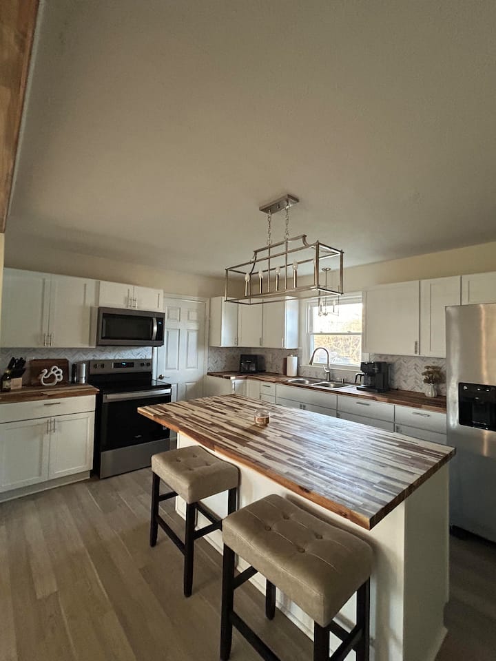 The Casa - Elizabethtown, KY