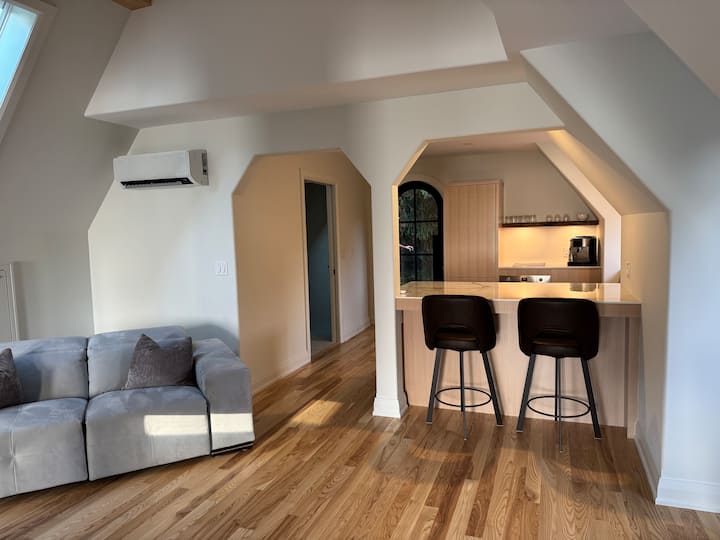 Executive Apartment At Three Pines - Saint Marys, ON, Canada