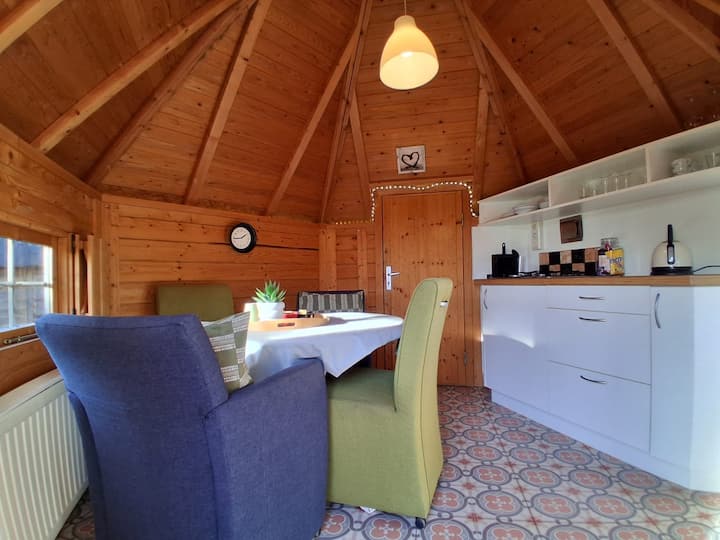 Finse Kota 2 Met Prive Hottub Direct Aan Pieterpad - Venray