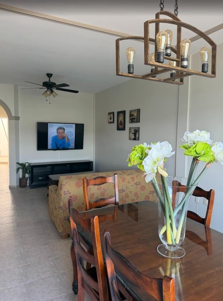 Joaquina-hermoso Depa! Excelente Ubicación Amplio! - San Francisco del Rincón