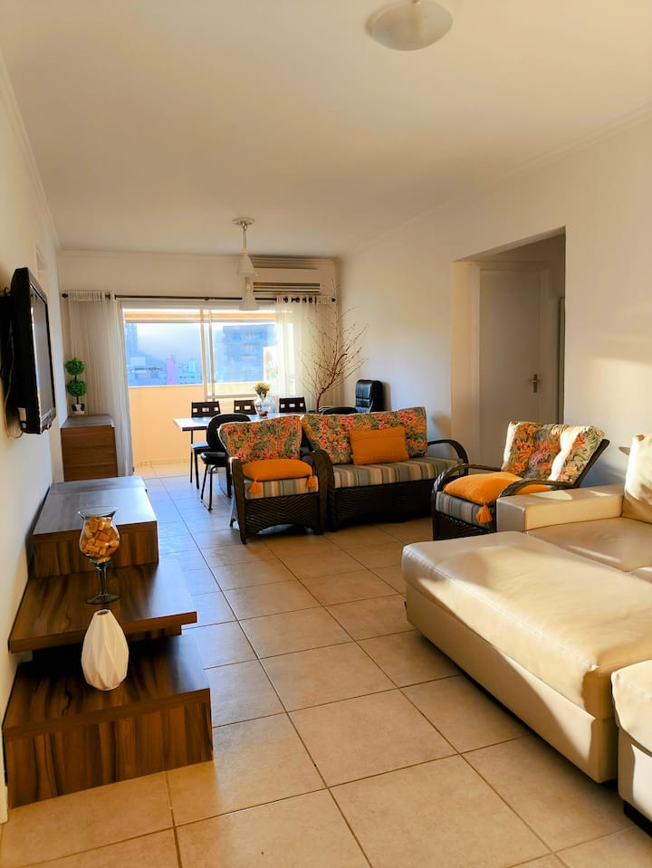 Apartamento 2 Quartos-quadra Mar, Centro Bc - Balneario Camboriú